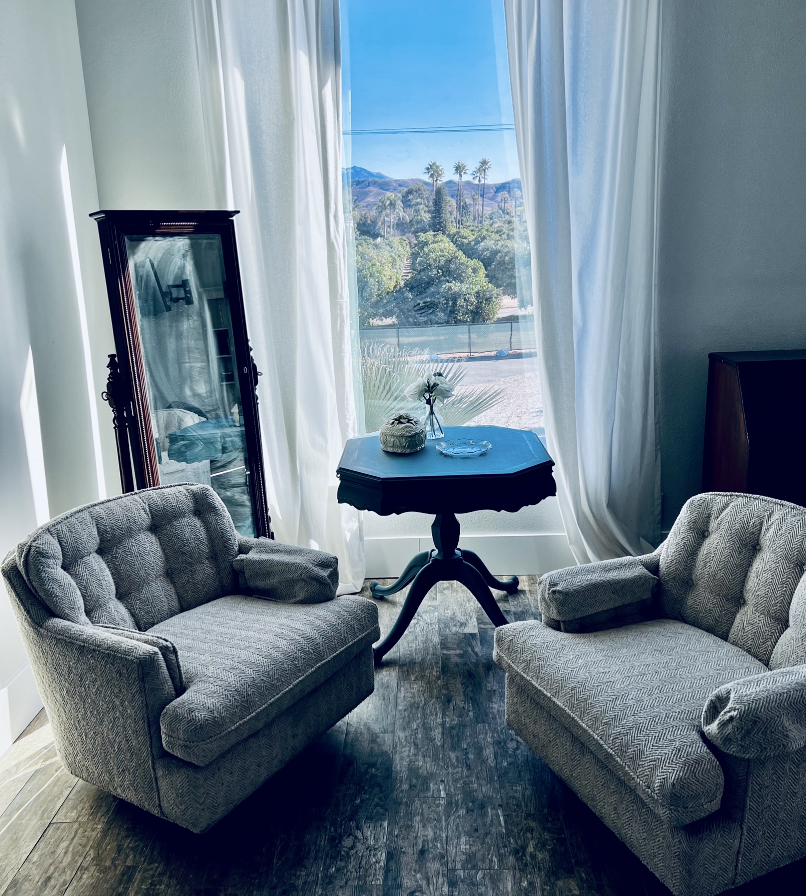 Farmhouse before and after photos - King Street Orchard